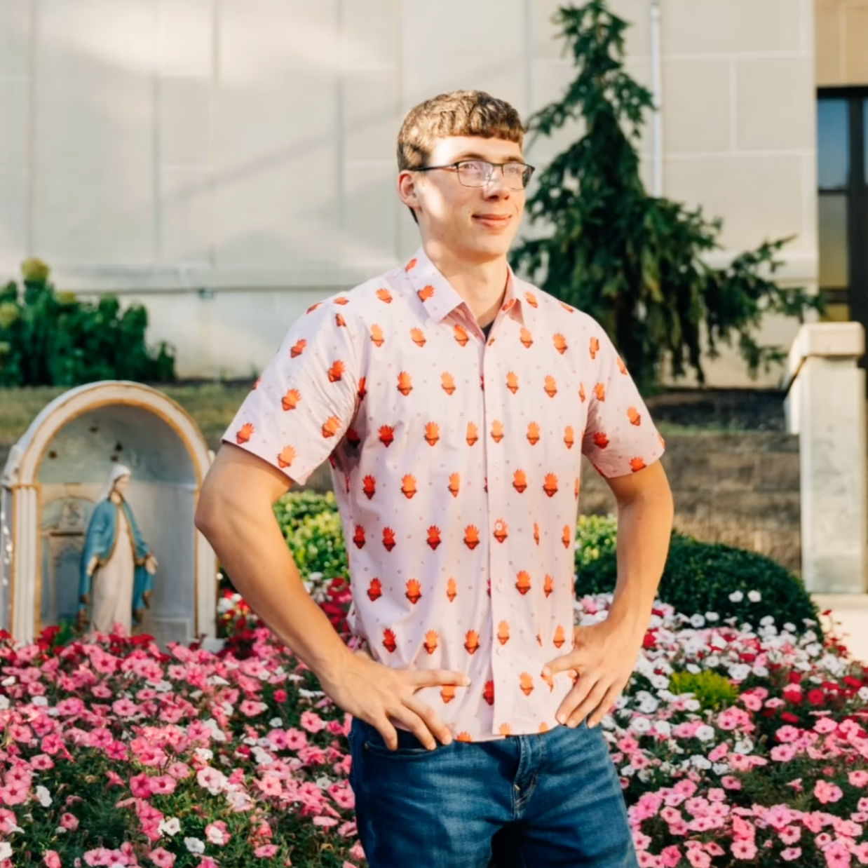 Sacred Heart Shirt – Crux Invicta